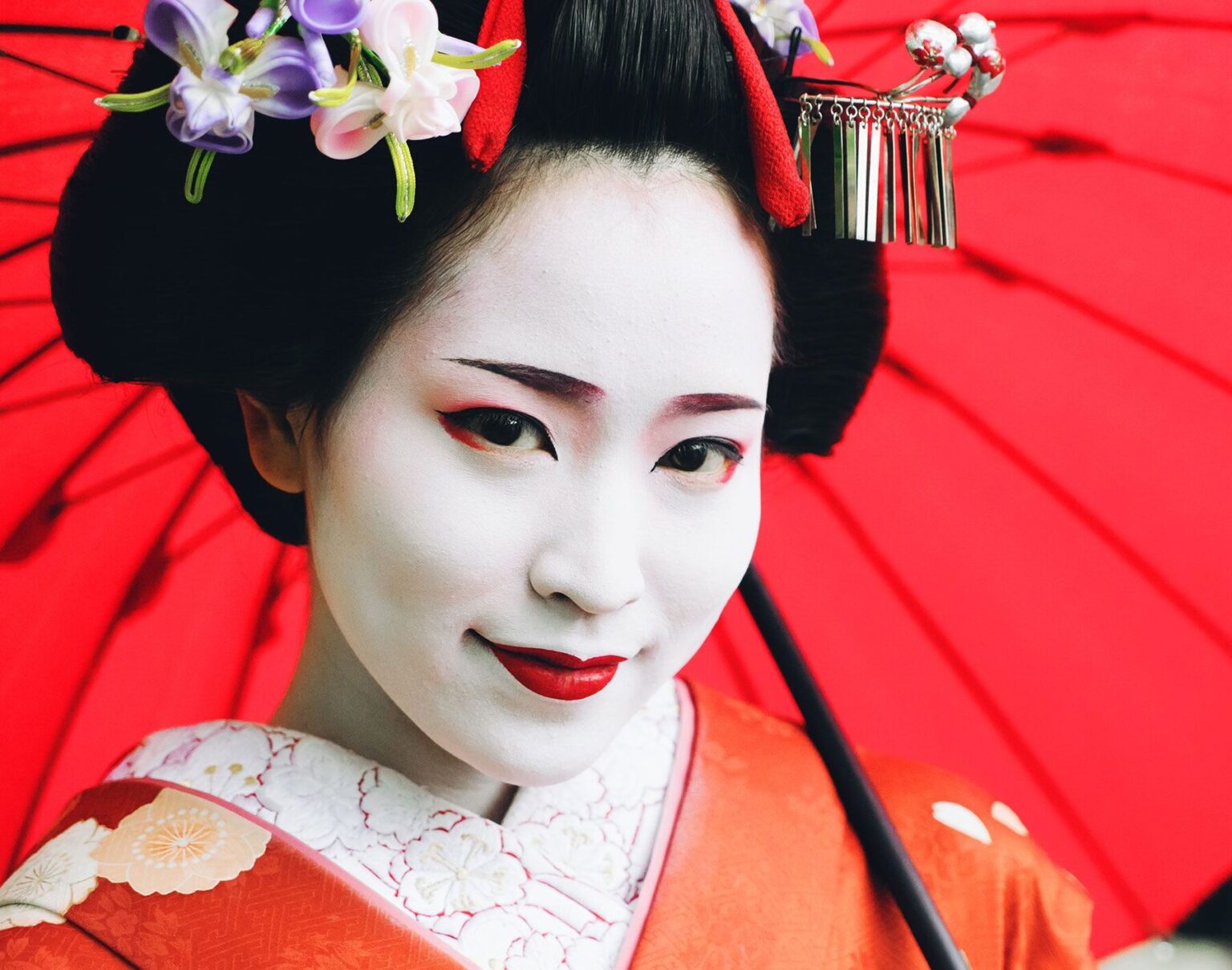 Maquillaje de geishas: cómo crear un look tradicional japonés
